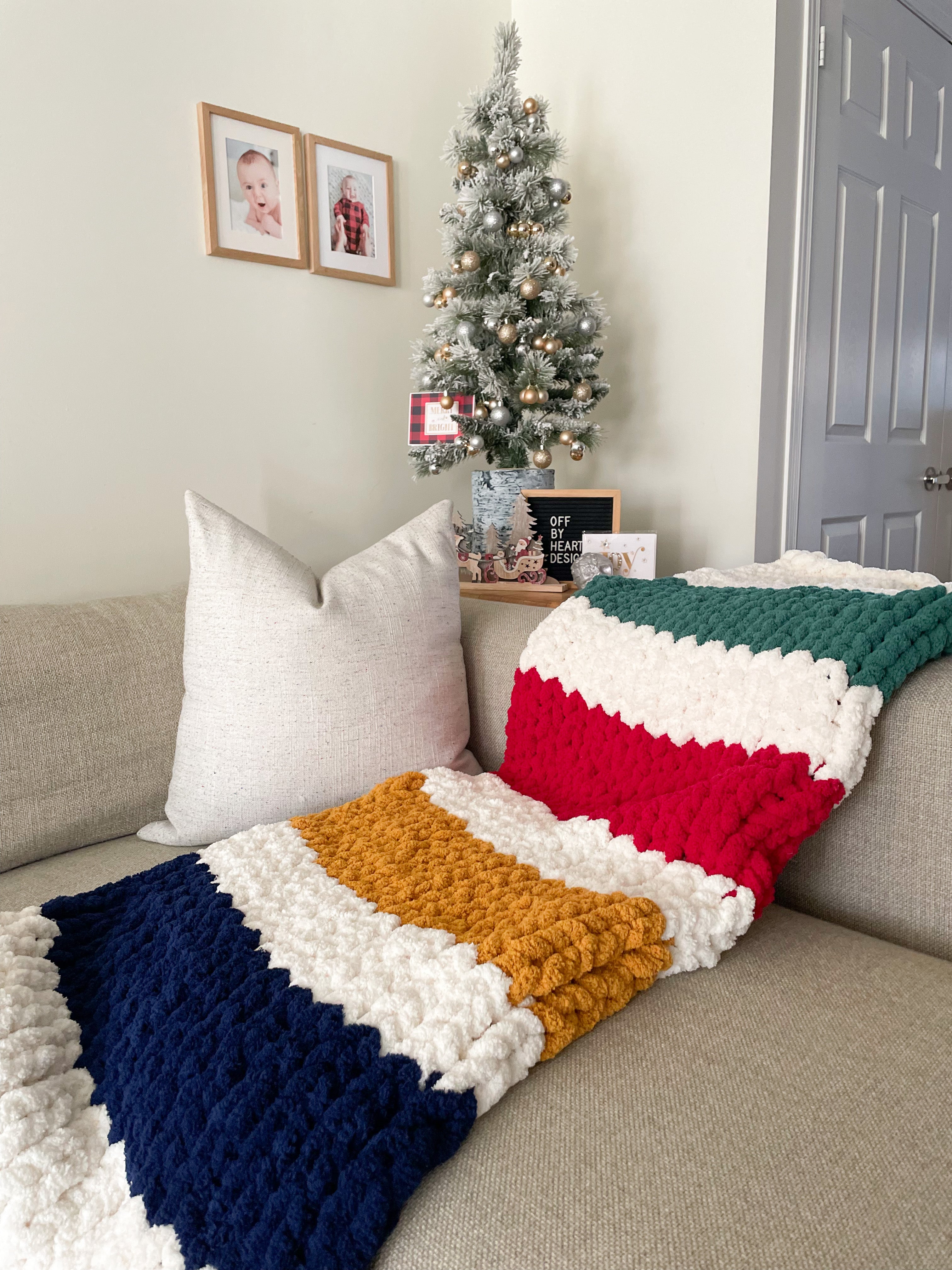 Healing Hand, Chunky Knit Blankets The Explorer - Thick – Off By Heart ...